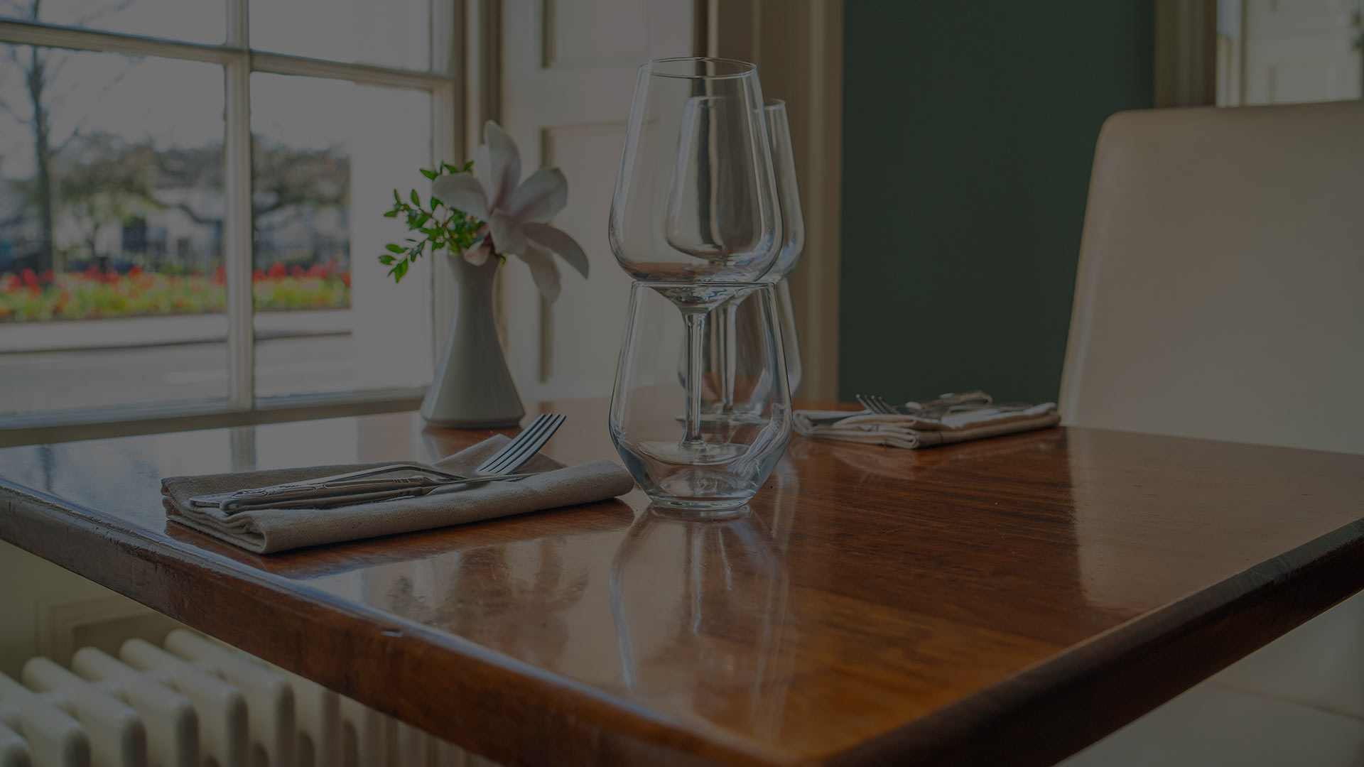 Make A Booking - No 14 Georgian House